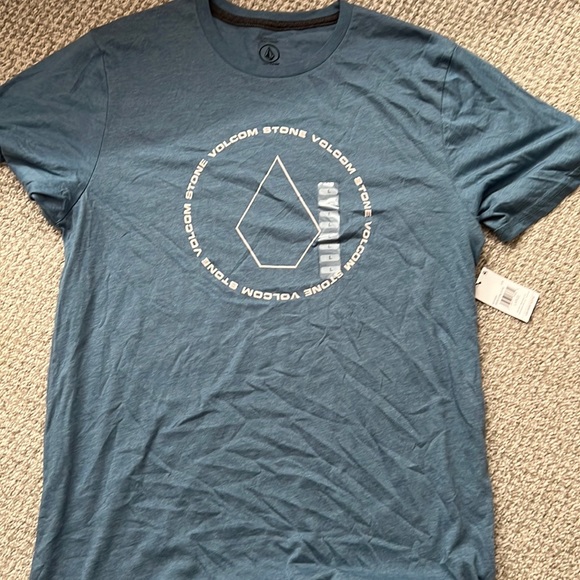 Volcom | Shirts | Volcom Tshirt | Poshmark